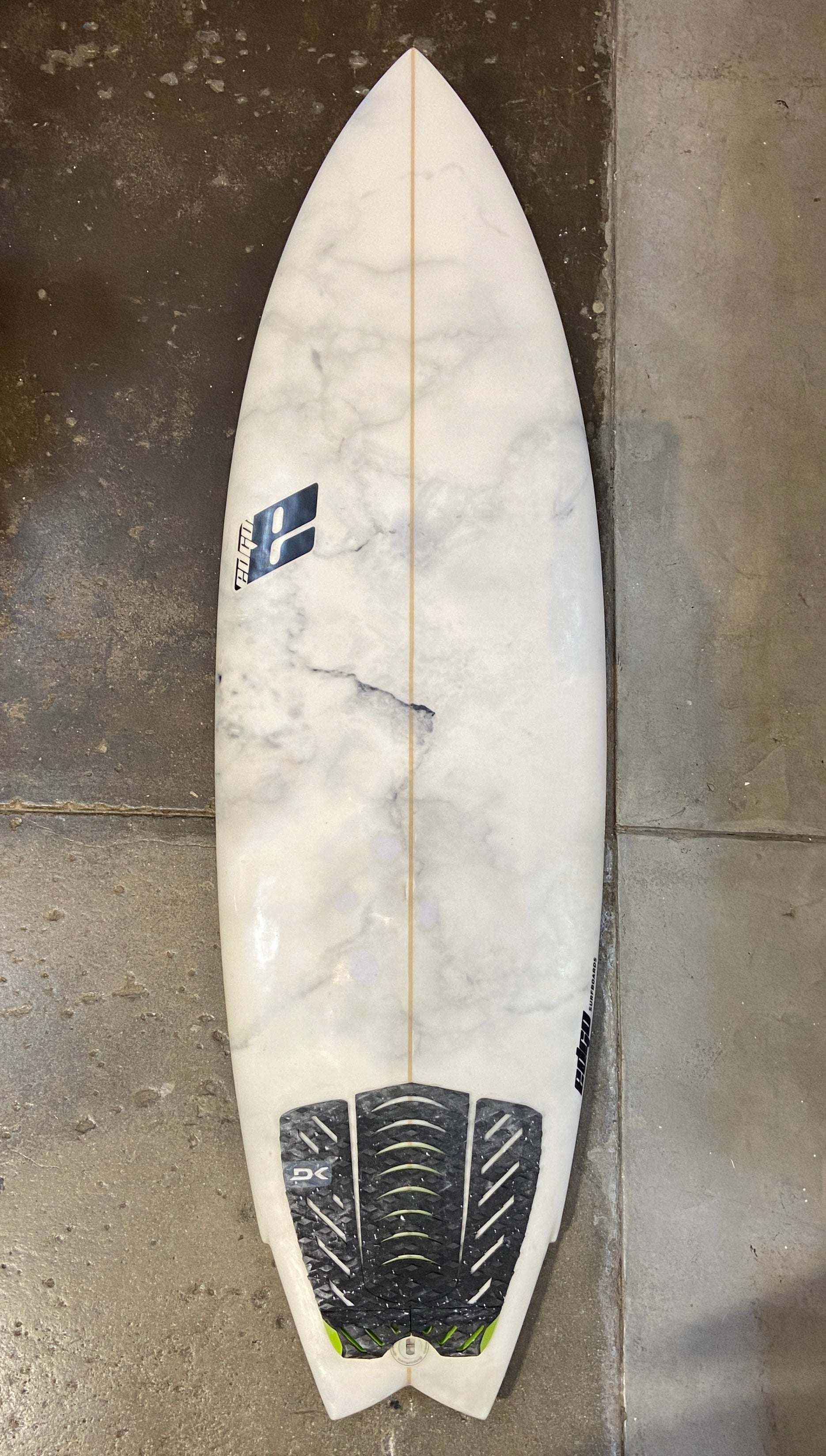 BUY SECOND HAND SURFBOARDS AT KEEP IT SIMPLE SURF CAPE TOWN